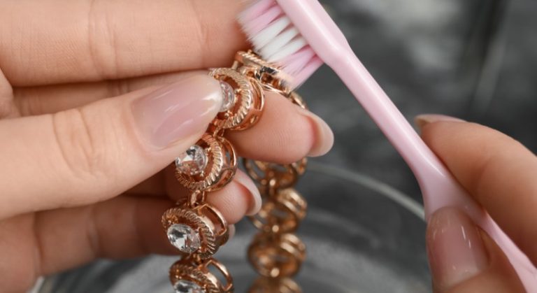 How to Clean Pandora Bracelet? | How To Cleaning Blog