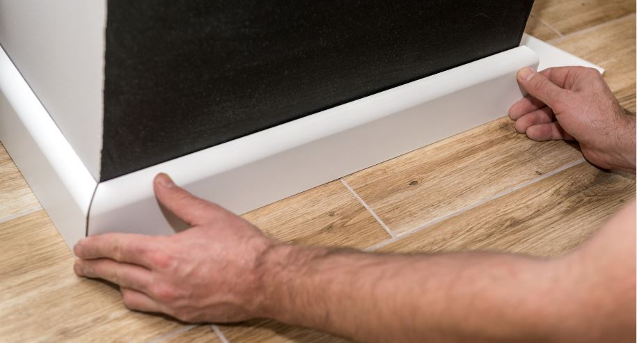 How to Clean Skirting Boards? | How To Cleaning Blog