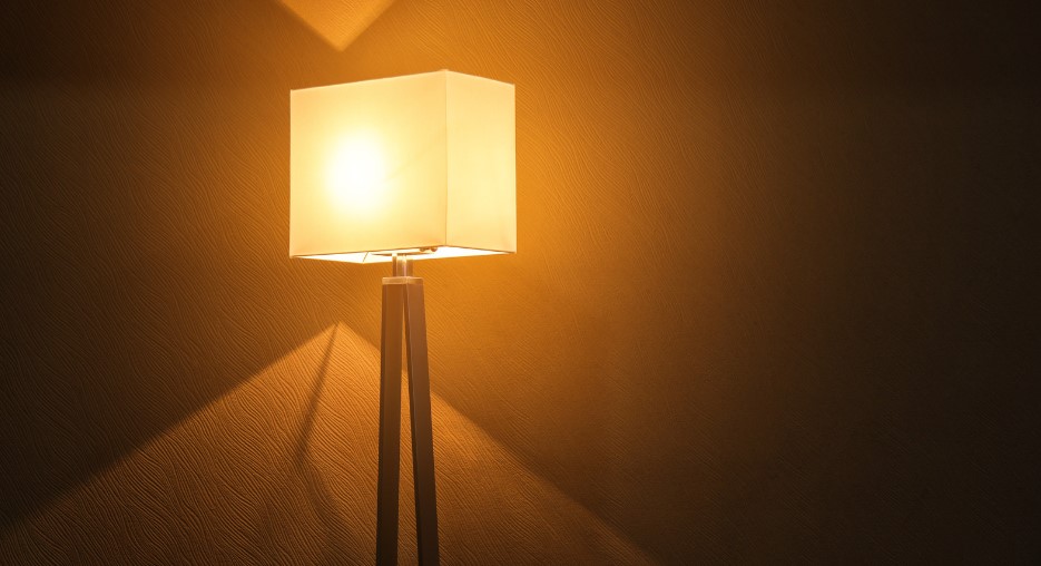 How to Clean Lamp Shades? | How To Cleaning Blog